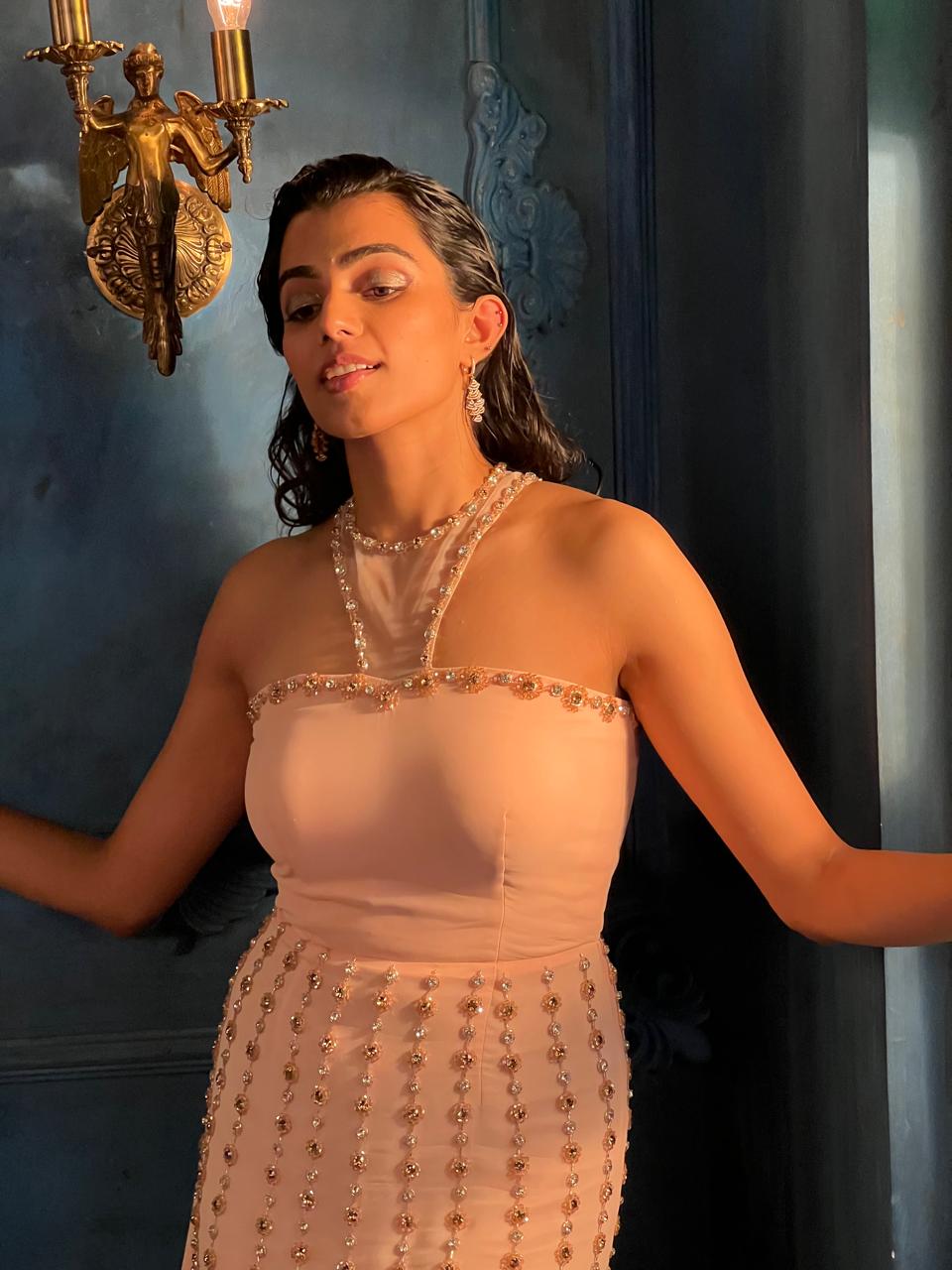 Mastering the Art of Multi-Styling and Reusing Indo-Western Outfits ...